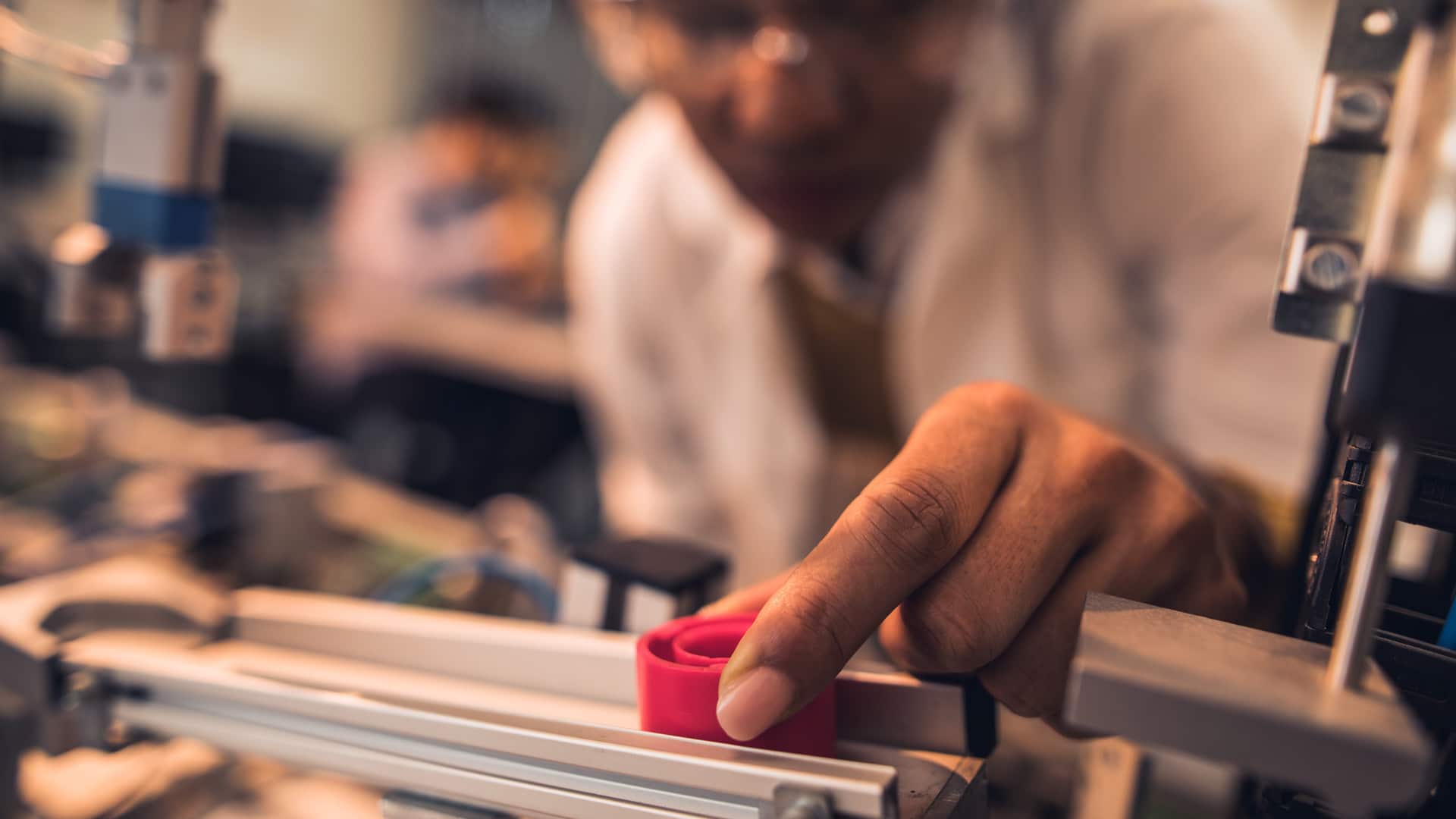 How To Become A Materials Engineer Career Girls Explore Careers How To Become A Materials Engineer Career Girls Explore Careers