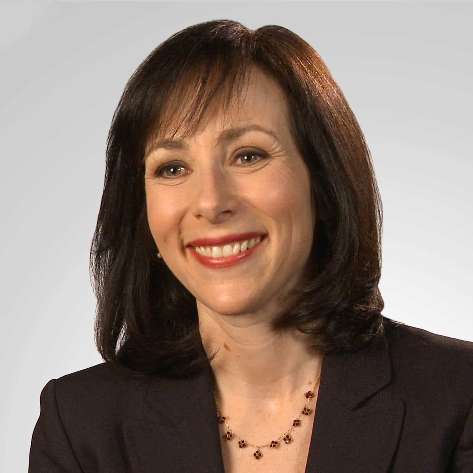 StacyLindau_1510x1510_1 - Career Girls