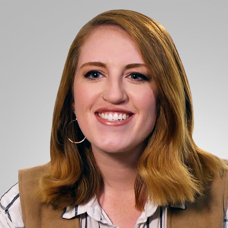 Taylor 1000x1000_ Headshots - Career Girls