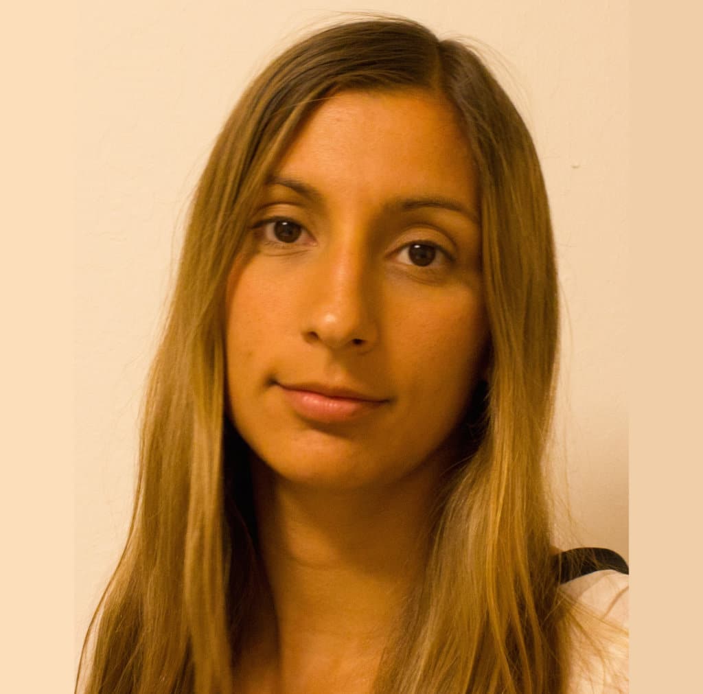 Ana Ferreira - Career Girls